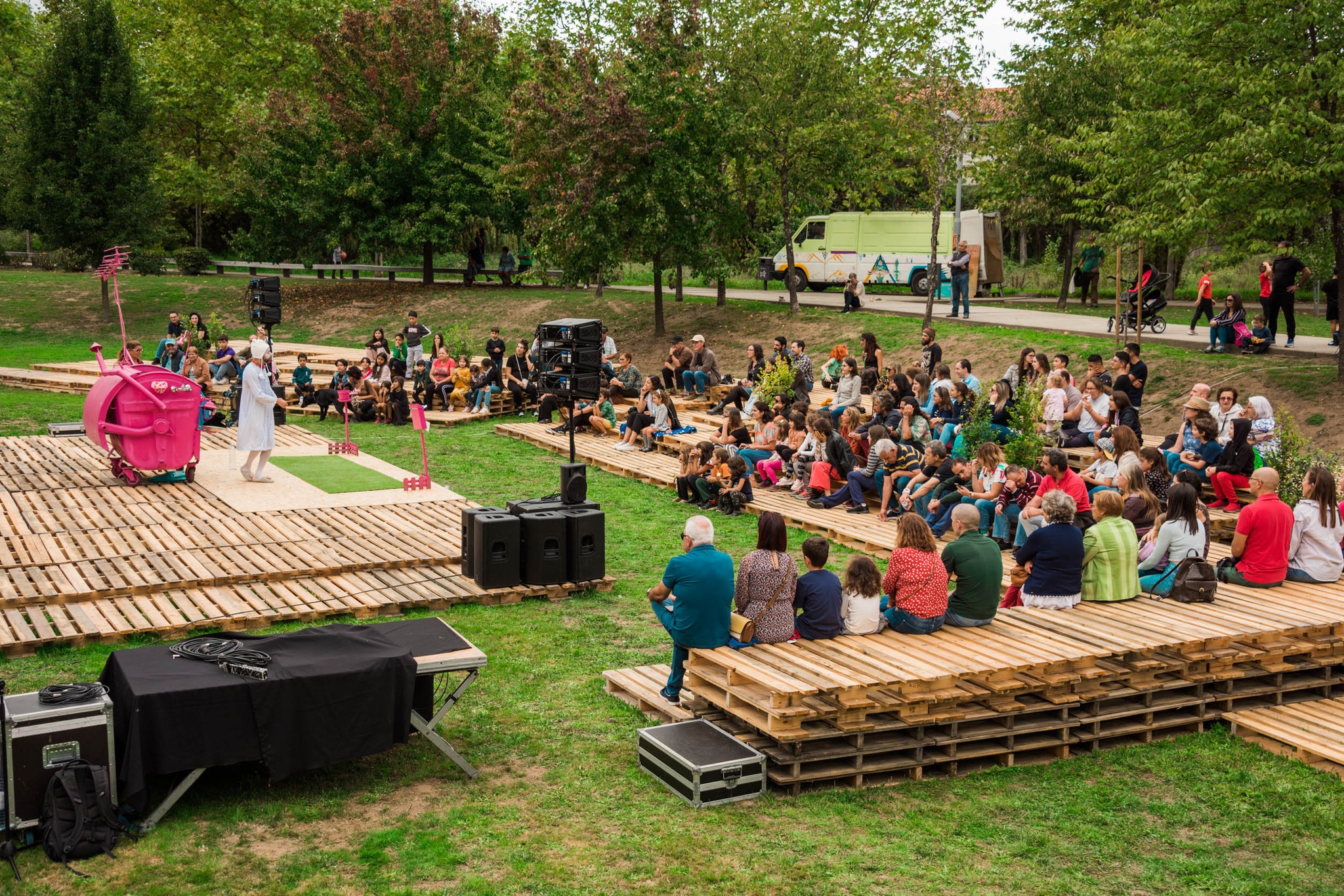 Concertos de B Fachada e Frankão, teatro e um mercado gastronómico no ...